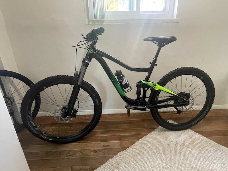 2017 Giant trance Medium For Sale