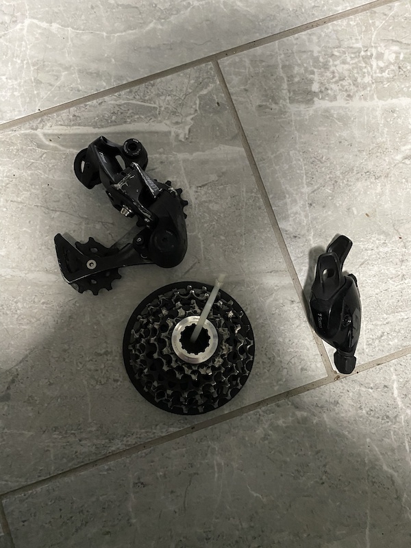 SRAM GX 7 speed DH shifter, derailleur and cassette For Sale