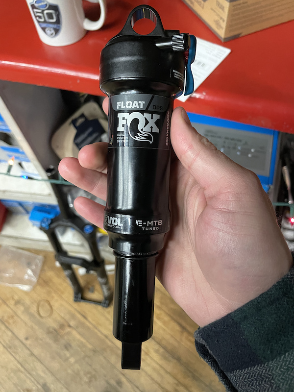 2021 Fox DPS 210x52.5mm Brand New Takeoff For Sale