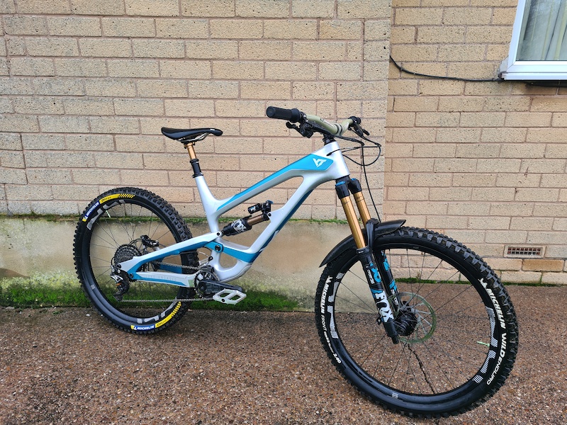 2019 Yt capra Pro race XL For Sale