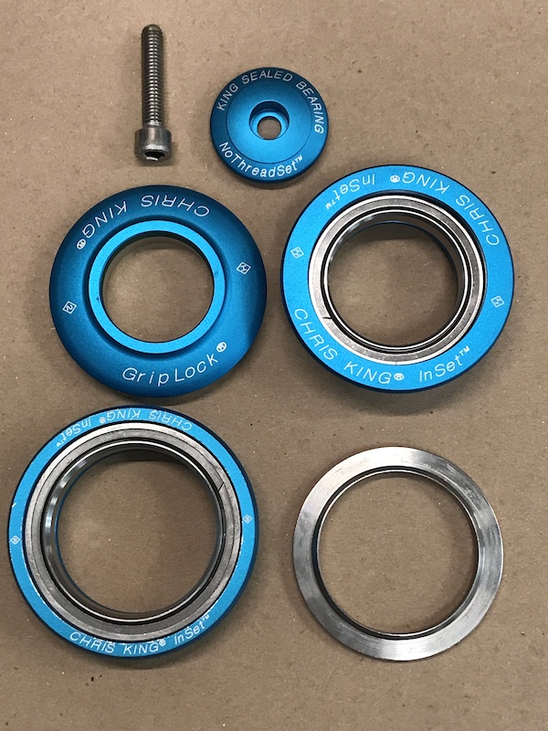 2020 Chris King InSet 2 Headset, 44/56mm Matte Turquoise For Sale