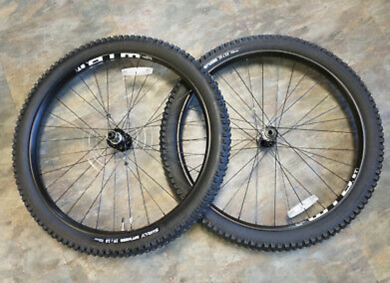 2021 New WTB i40 29er Wheelset, Dirt Wizard Tires For Sale