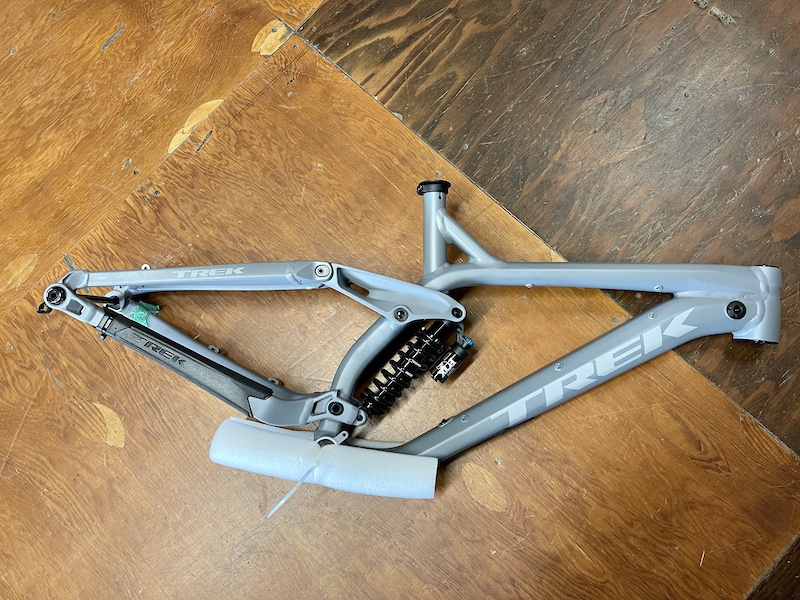 2021 Trek session frame 27.5 large For Sale