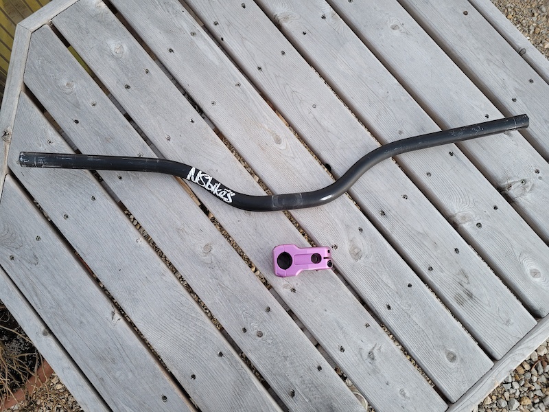 NS Bikes Proof Handlebars (25.4) With Deity Stem For Sale