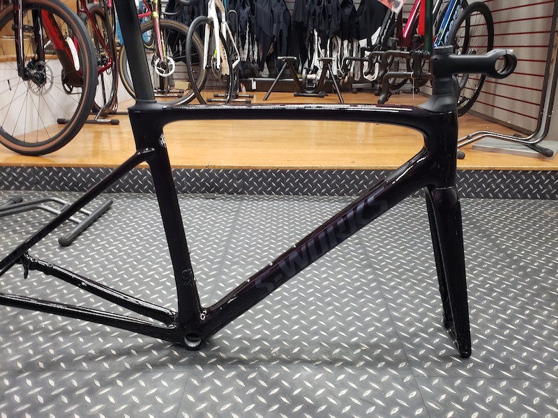 2020 Specialized S-Works Roubaix 56cm Frameset For Sale