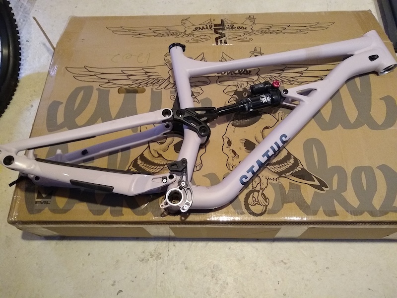 2021 Status 140 Specialized Frame and Extras For Sale