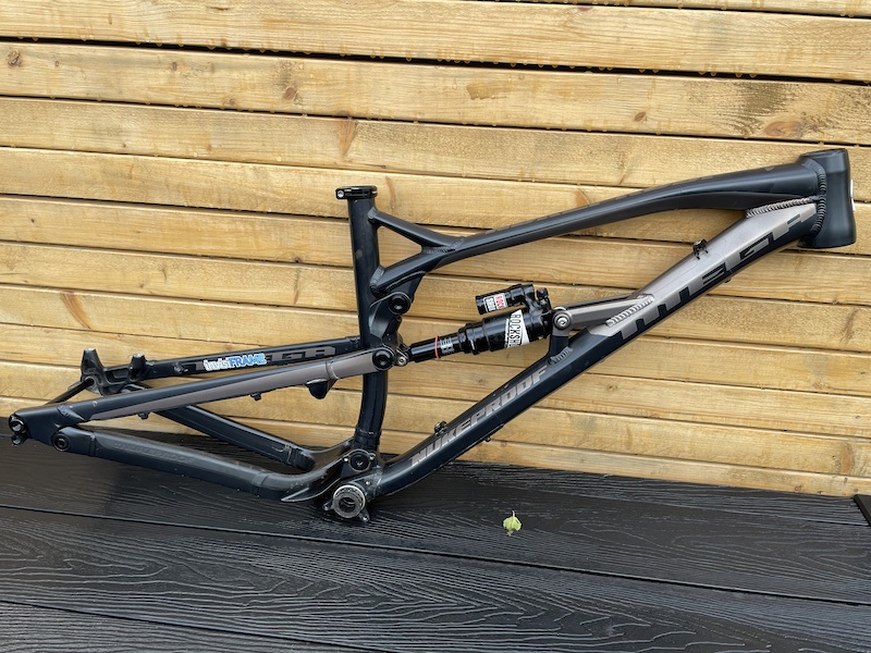 2017 Nukeproof Mega AM-Frame. Size Medium. For Sale
