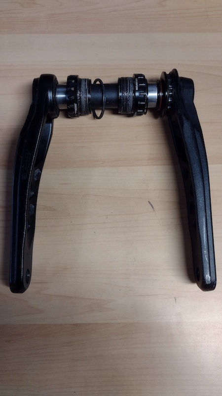 2018 Race Face Aeffect, XT BB For Sale
