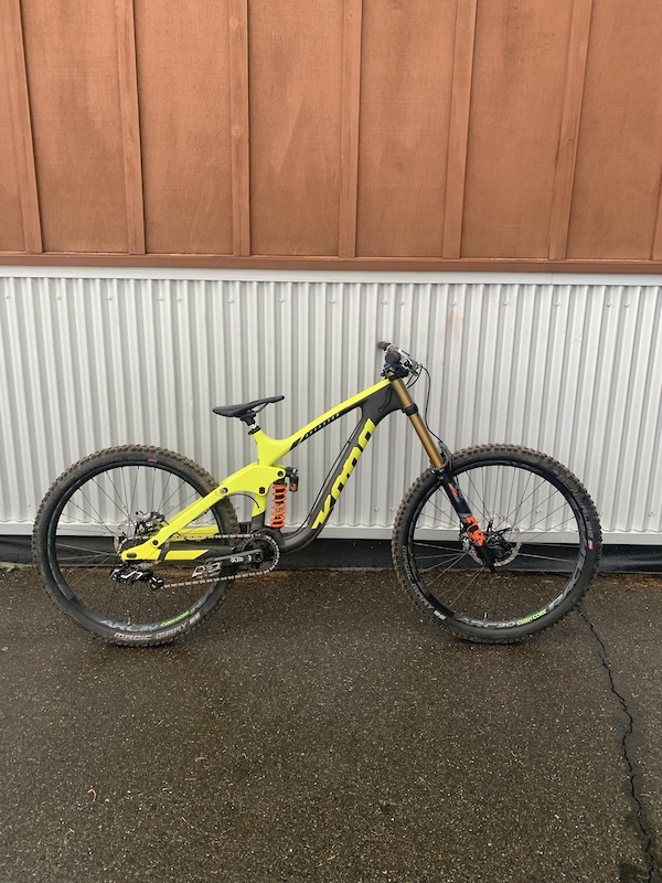 2019 Kona Operator large custom For Sale