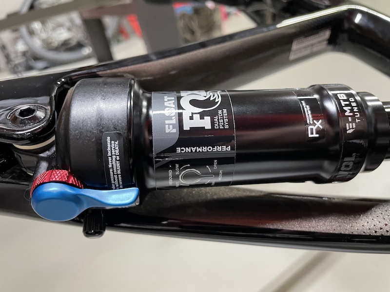 2022 NEW Fox DPS performance 210 x 52.5 For Sale