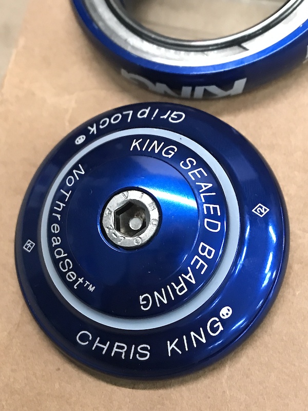 2021 Chris King InSet 7 Headset, 1 1/8-1.5" 44mm Navy-NEW! For Sale