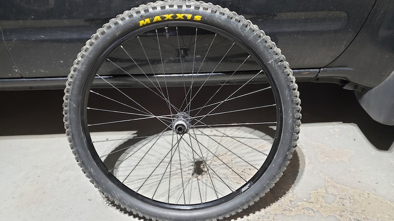 Stans Arch EX with Shimano SLX hub *boost spacer kit* For Sale