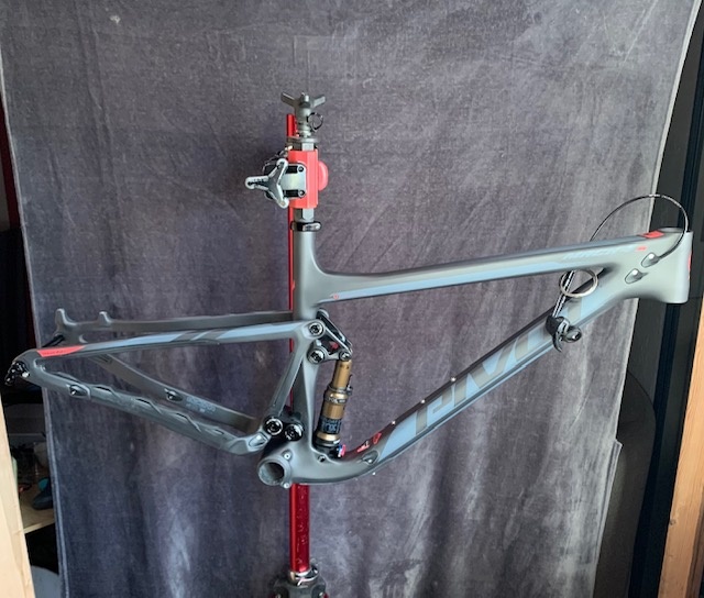 2021 Pivot Mach4 SL Frame Medium New For Sale