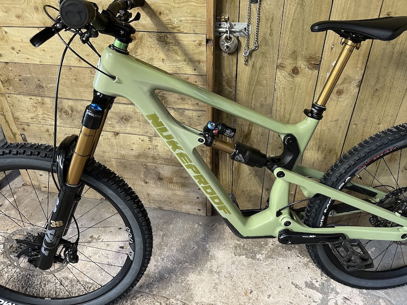 2021 Nukeproof mega carbon factory For Sale