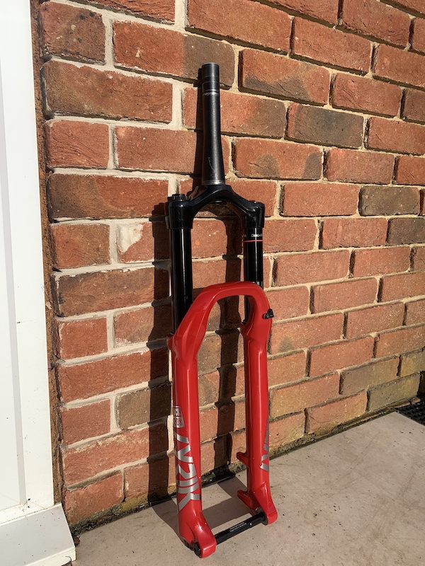 2020 Rockshox lyrik ultimate boxxer red 29er For Sale