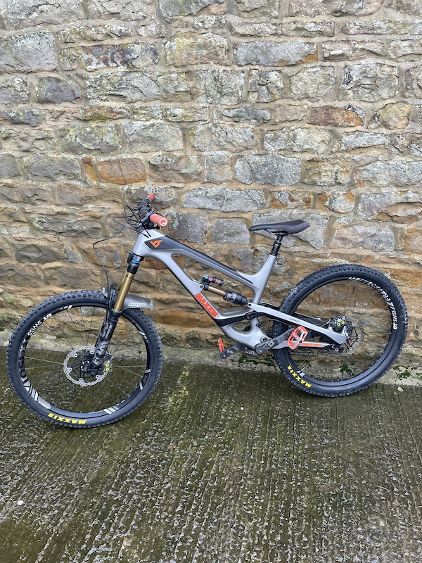 2019 Yt capra cf pro race xl For Sale