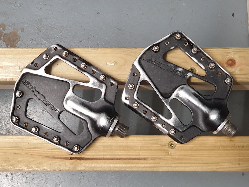 2015 Azonic Flat Iron pedals For Sale