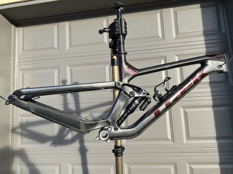 2021 Trek Slash M/L Carbon Lithium Gray For Sale