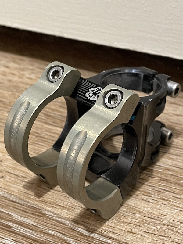 2021 Renthal Apex 35 clamp 40mm stem For Sale