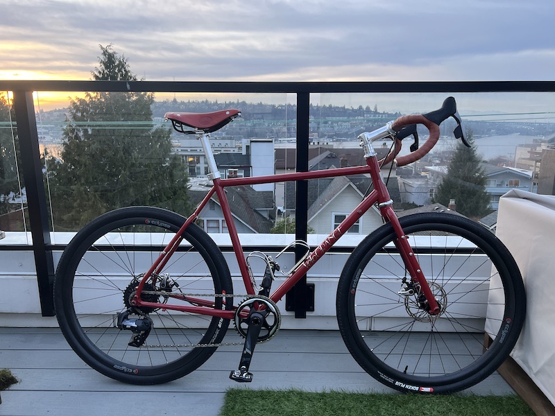2021 Velo Orange Pass Hunter SRAM Force AXS For Sale