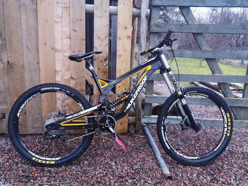 2014 Nukeproof Pulse DH Pro. Large For Sale