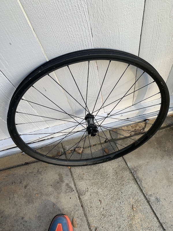 2017 Roval traverse front wheel For Sale