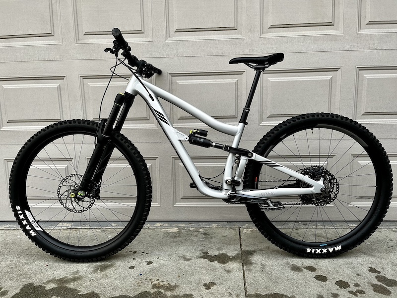 2021 Ibis Ripmo AF - MEDIUM almost new with UPGRADES For Sale