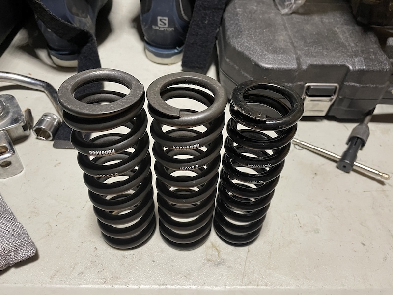 Rockshox and fox springs 400,450,500 9.5x3.0 For Sale