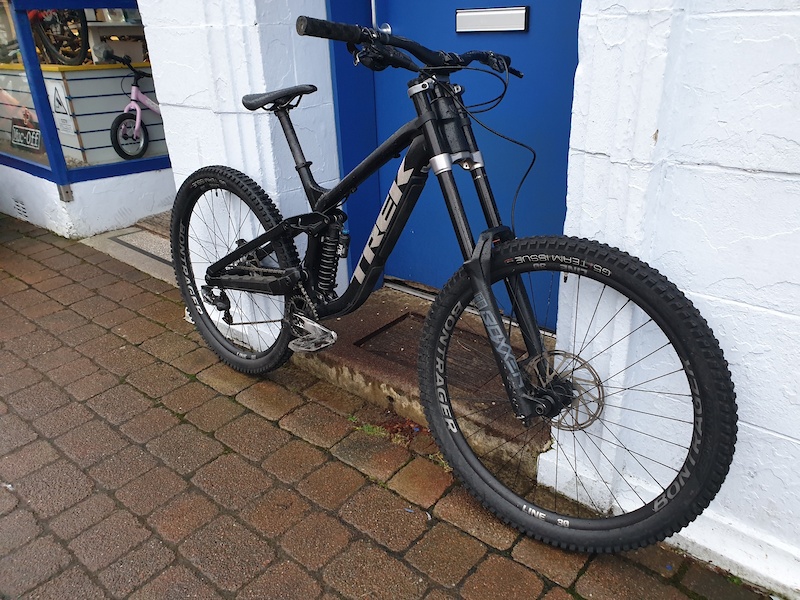 2021 Trek Session 8 For Sale
