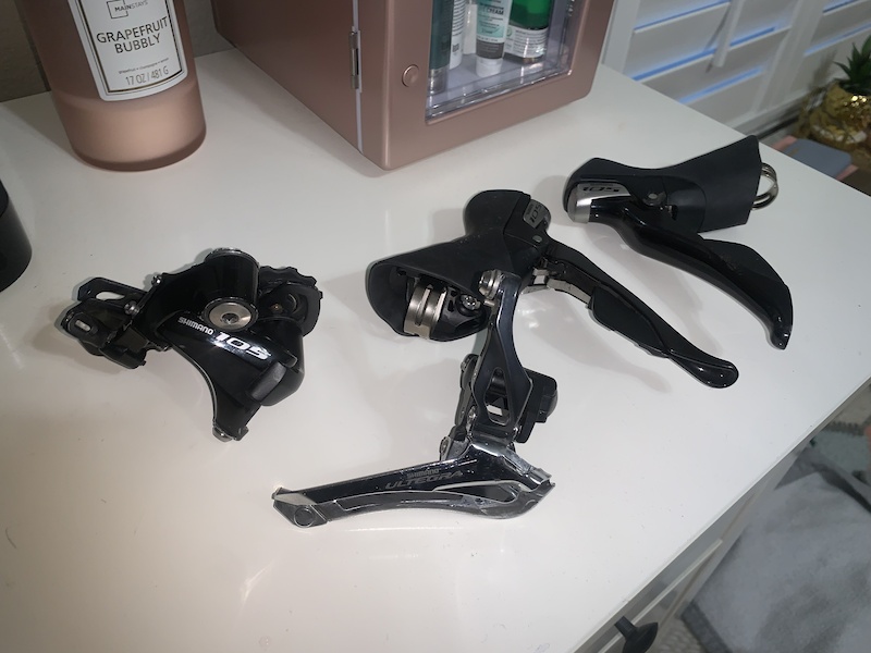 11 Speed Shimano 105 Mini Groupset For Sale