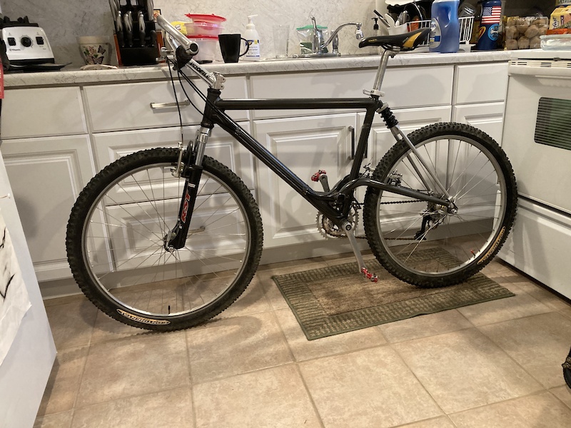 Rare Pro Flex 953 Medium For Sale