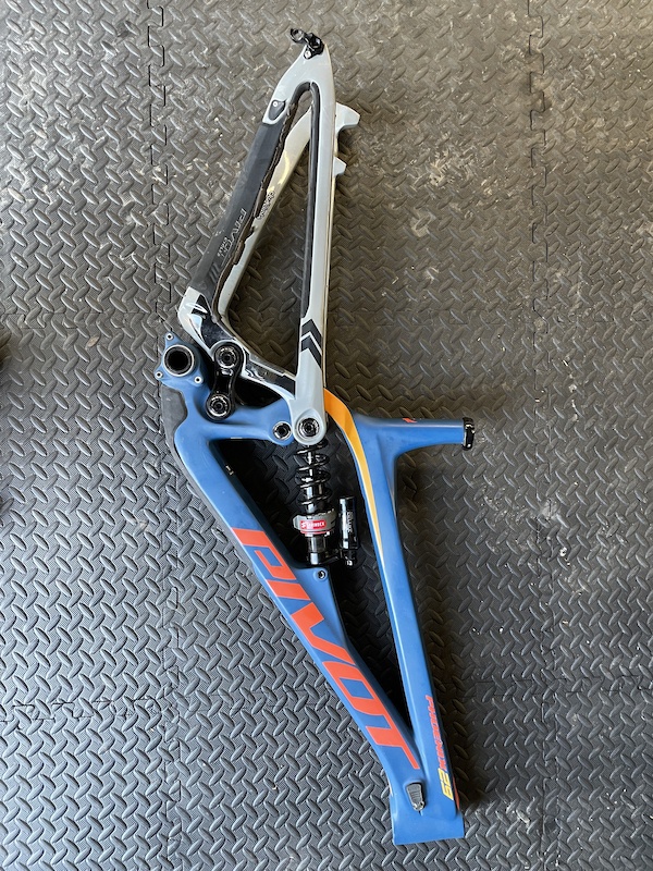 2021 Pivot Pheonix DH XL Frame For Sale