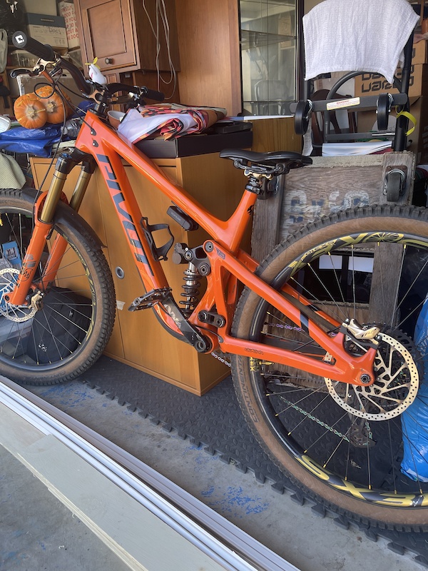 2022 Pivot Firebird Custom Build For Sale