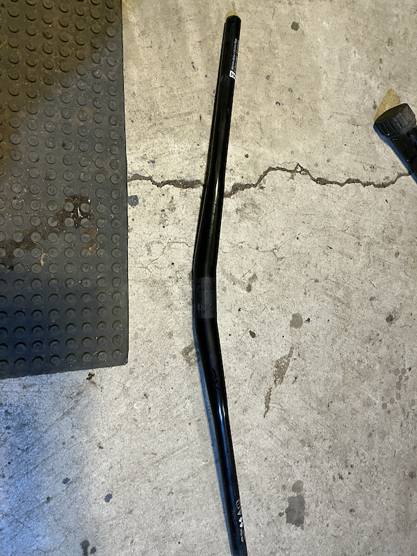 2020 SQLabs Carbon 12* sweep bar - 30mm rise For Sale