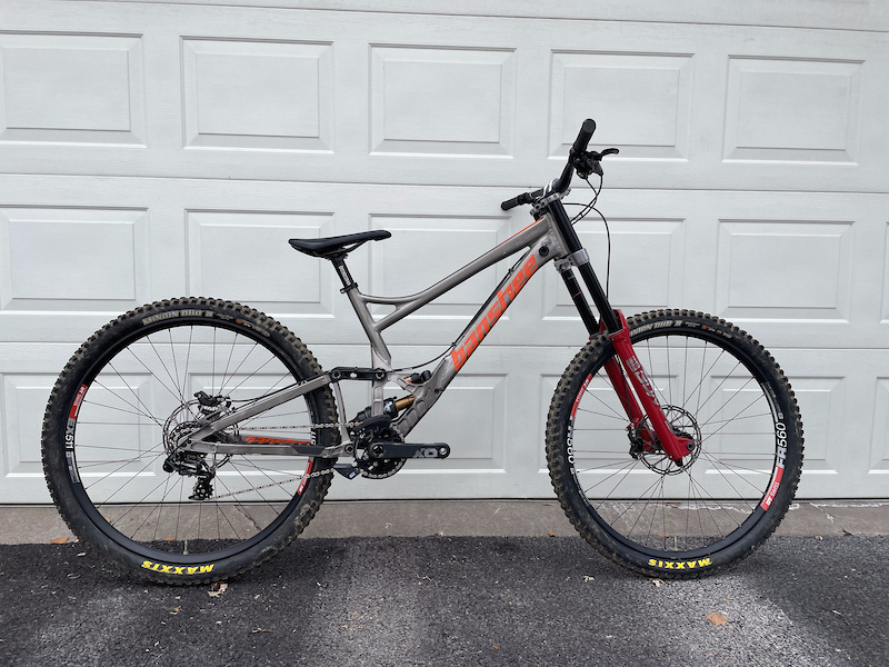 2021 Banshee Legend 29 For Sale