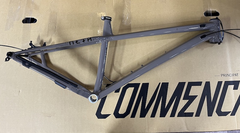 2021 New Commencal Meta AM HT w/ Extras For Sale