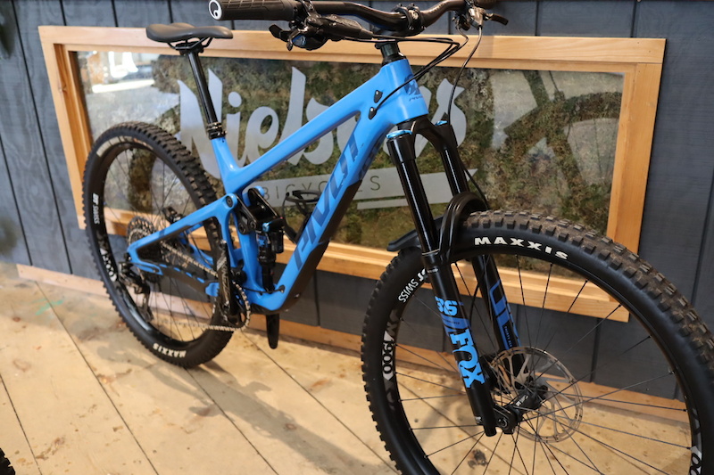 2021 Pivot switchblade Race XO1 Blue For Sale