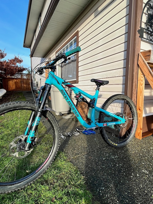2018 Rocky Mountain Altitude A70 Great Bike size MED For Sale
