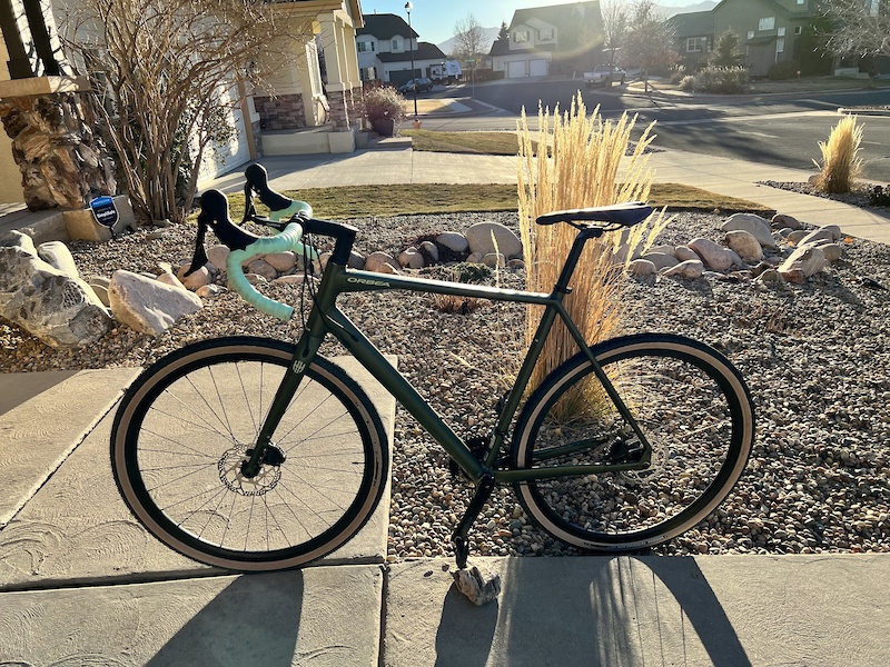 2020 Orbea Terra Army Green large Gravel Bike - GRX For Sale