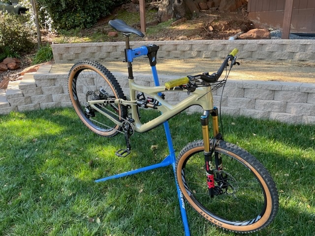 2021 Ibis Mojo HD5 XTR Carbon Wheels For Sale