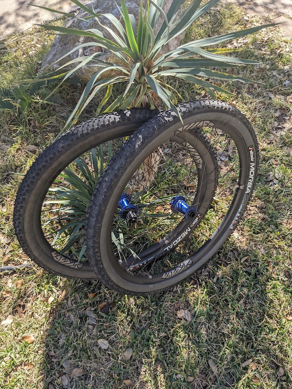 I9 Torch hubs laced on Light Bicycle carbon rims For Sale