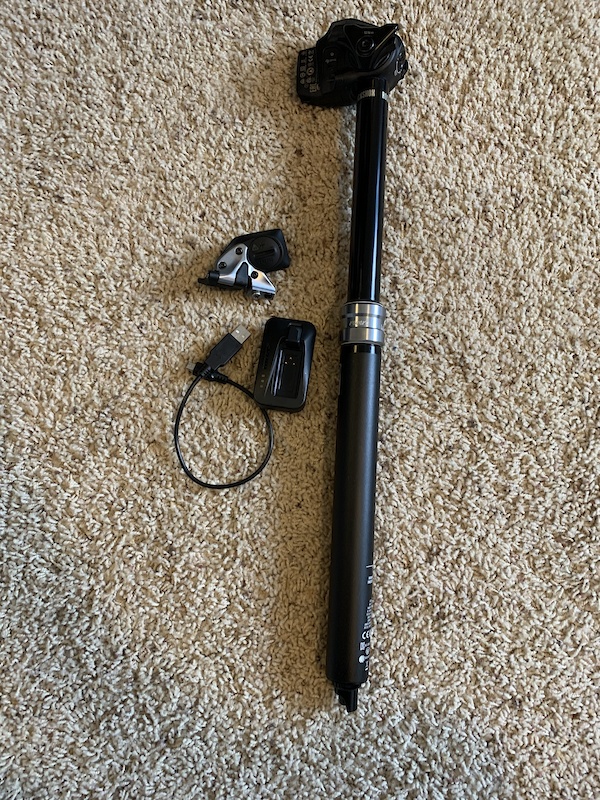 2022 Reverb AXS with remote For Sale