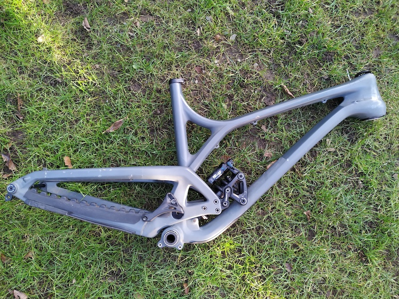 2019 Evil calling frame size large with super deluxe coil For Sale