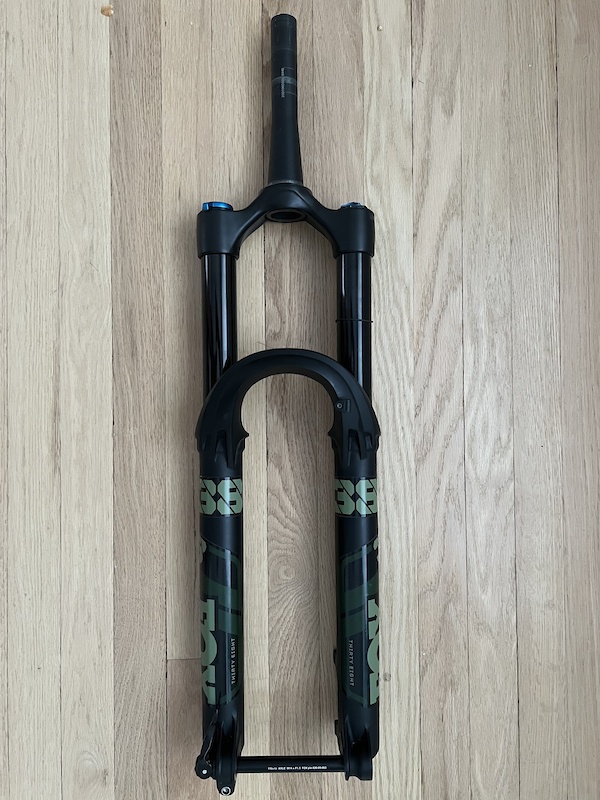 2021 Fox 38 performance 180 For Sale