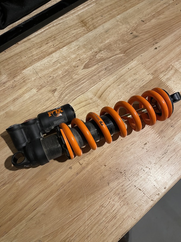 2018 Fox DHX2 with 500# and 550# SLS Springs For Sale