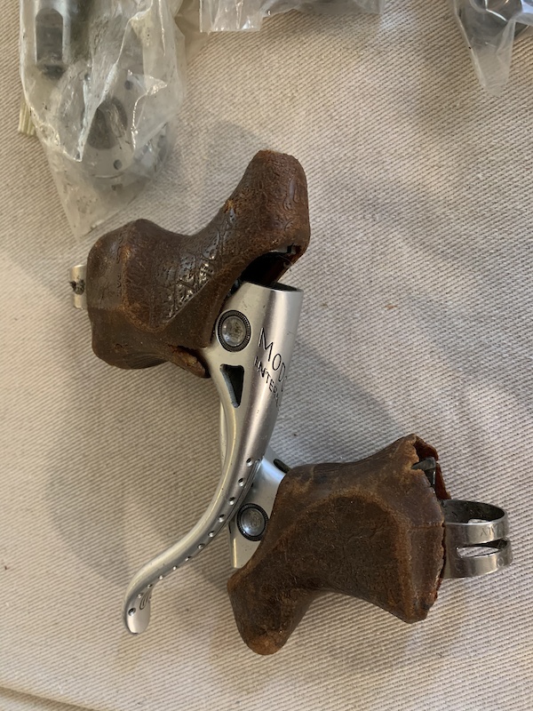 Modolo international, vintage brake levers, top mount For Sale