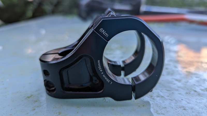 DMR defy stem 35L X 35mm bar dia & hope head doctor For Sale