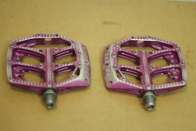 Hope Tech F20 Pedals - Purple For Sale
