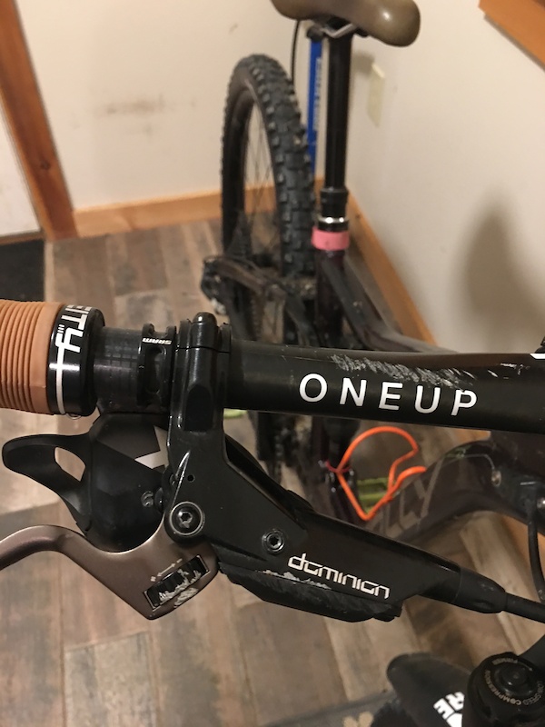 2020 Oneup carbon bar 20mm rise 35mm clamp For Sale
