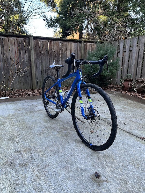 Raleigh Cross Bike 24” wheels and Disc Brakes For Sale